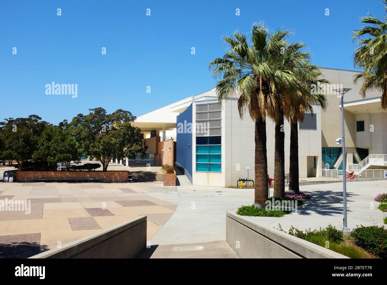 Titan gym hi-res stock photography and images - Alamy