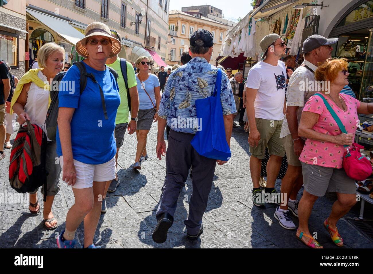 Italy ,Amalfi Coast, Amalfi, tourist crowd in town Stock Photo - Alamy