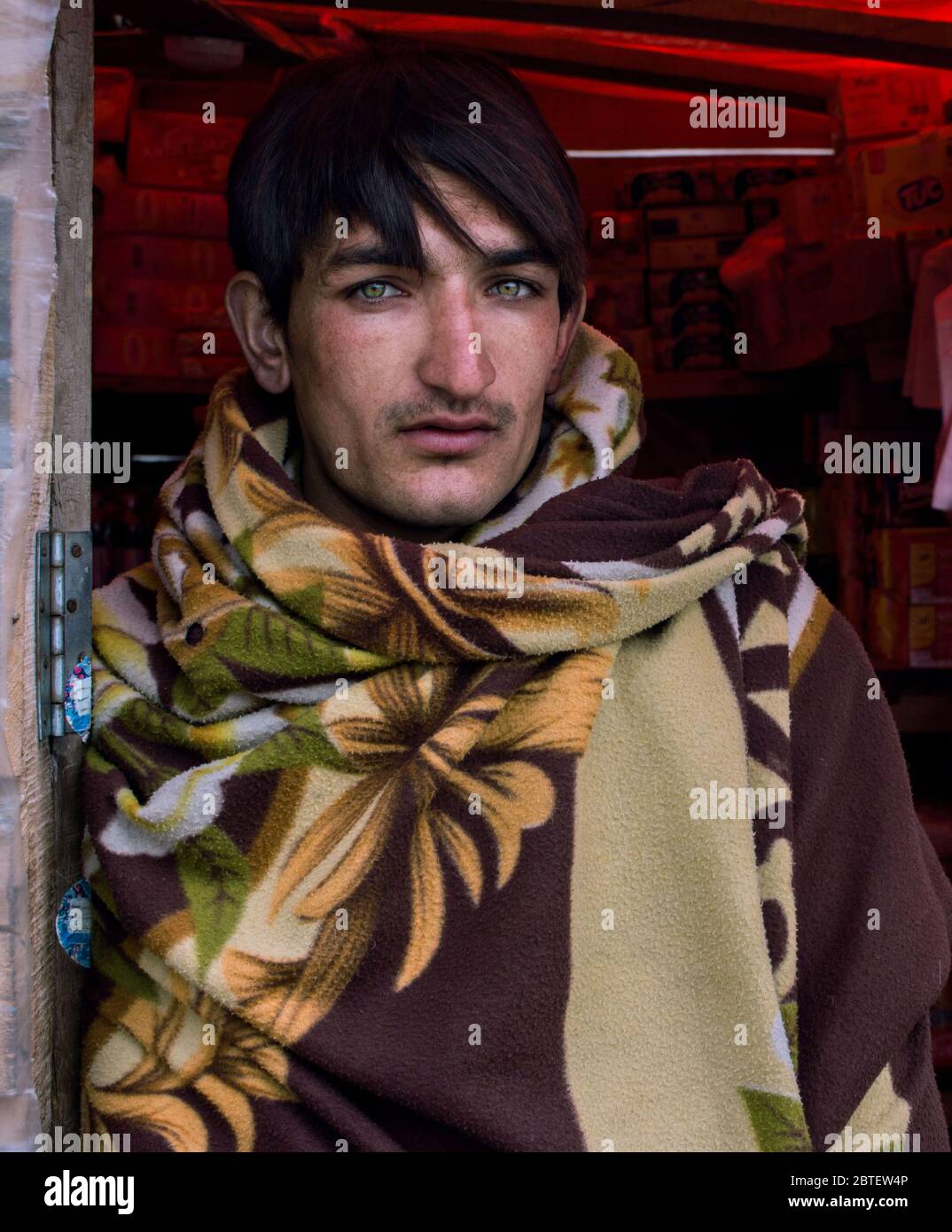 Portrait pathan man stall selling hi-res stock photography and images ...