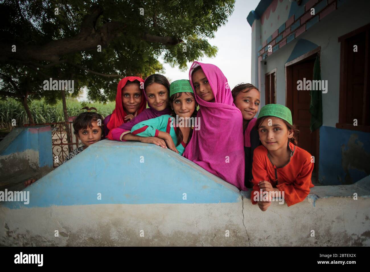 Sindhi girl hi-res stock photography and images - Alamy