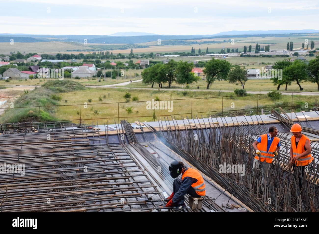 Construction of a new road and transport interchange. Work on ...