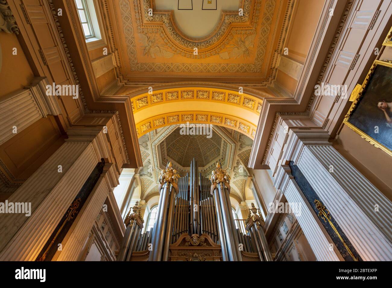 The 19th century Pipe Organ in the Long Library of Blenheim Palace ...