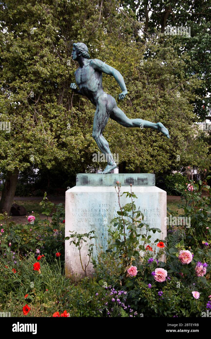 Greek runner statue hi-res stock photography and images - Alamy