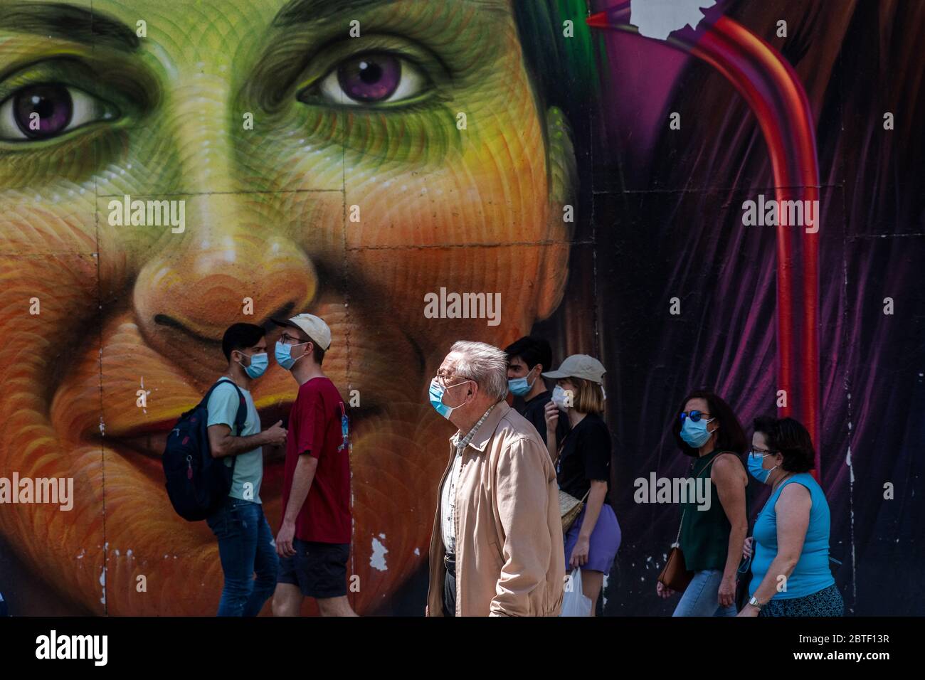 Madrid spain people walking in hi-res stock photography and images - Alamy