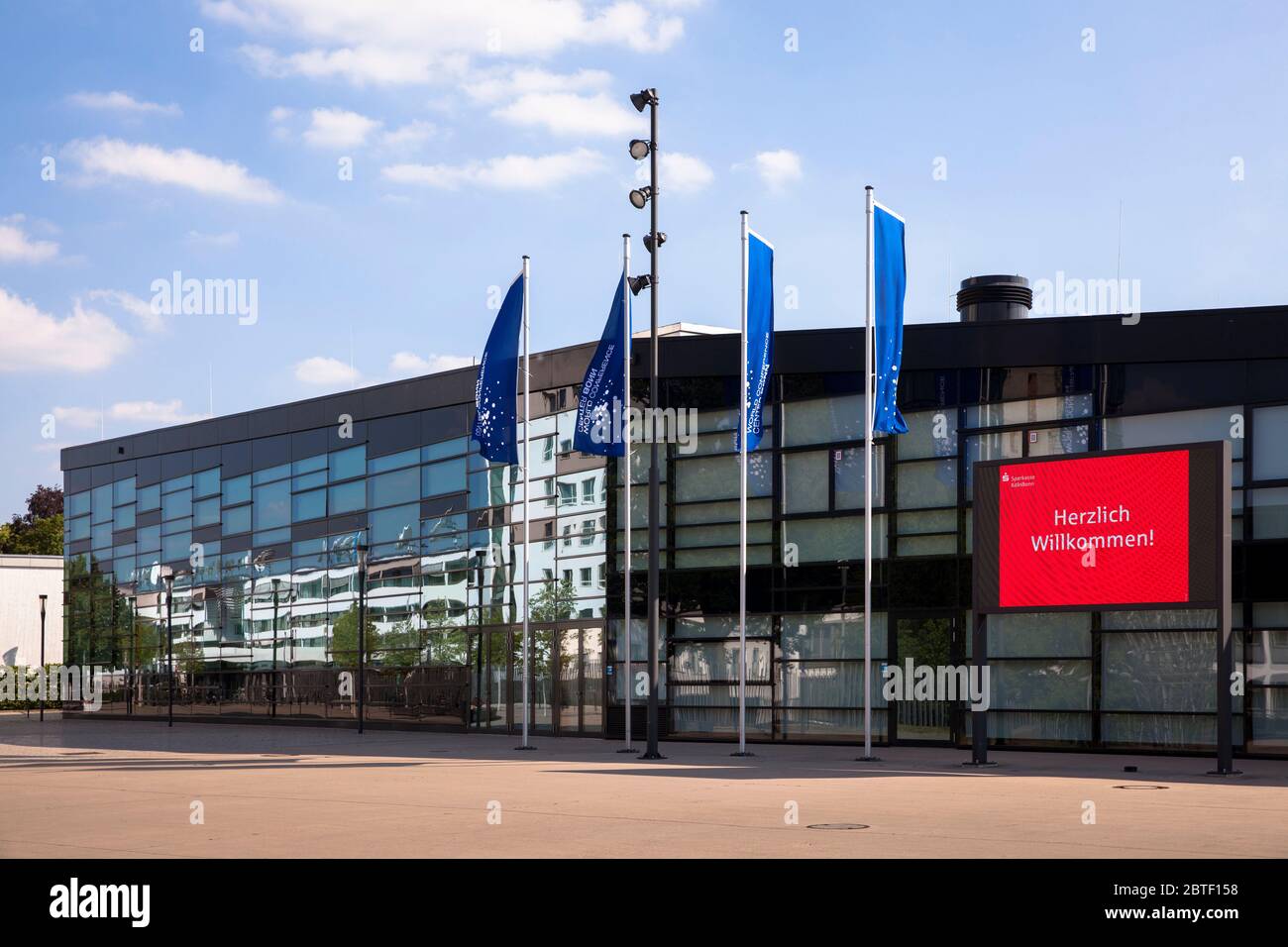 the World Conference Center, Platz der Vereinten Nationen, Bonn, North ...