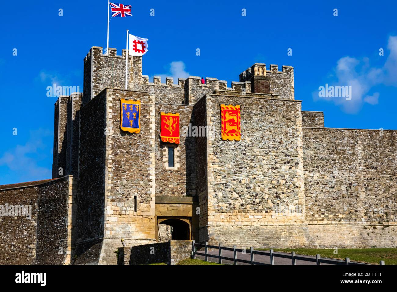 Dover england gate hi-res stock photography and images - Alamy