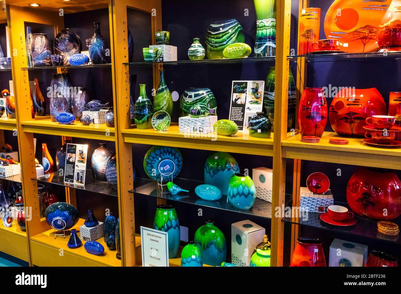 Poole pottery studios hi-res stock photography and images - Alamy
