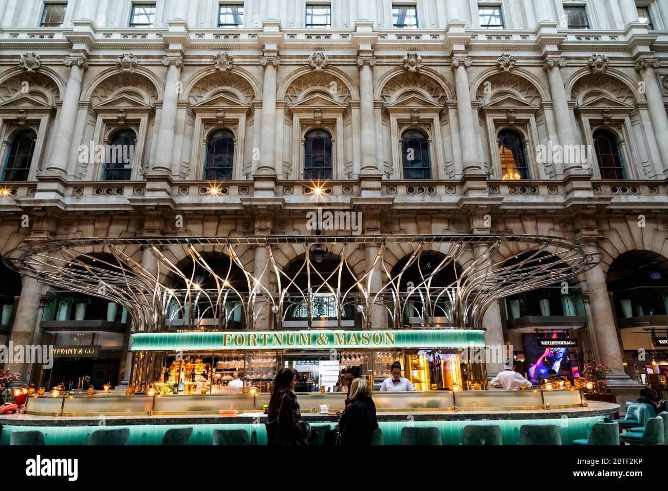 England, London, City of London, The Royal Exchange, The Fortnum's Bar ...