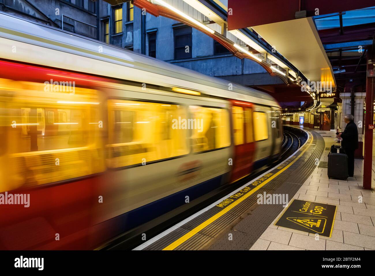 England, London, London Underground, Metropolitan Line, Baker Street ...
