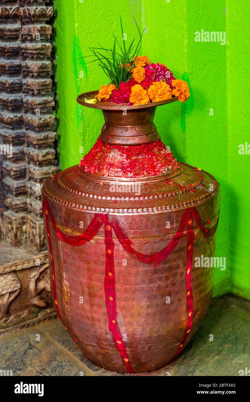 Mangal Kalash Design