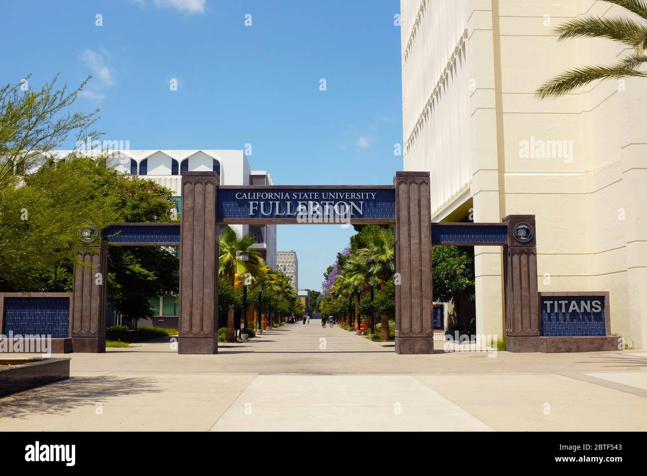 FULLERTON CALIFORNIA - 23 MAY 2020: Sign and arch at Langsdorf Hall on ...
