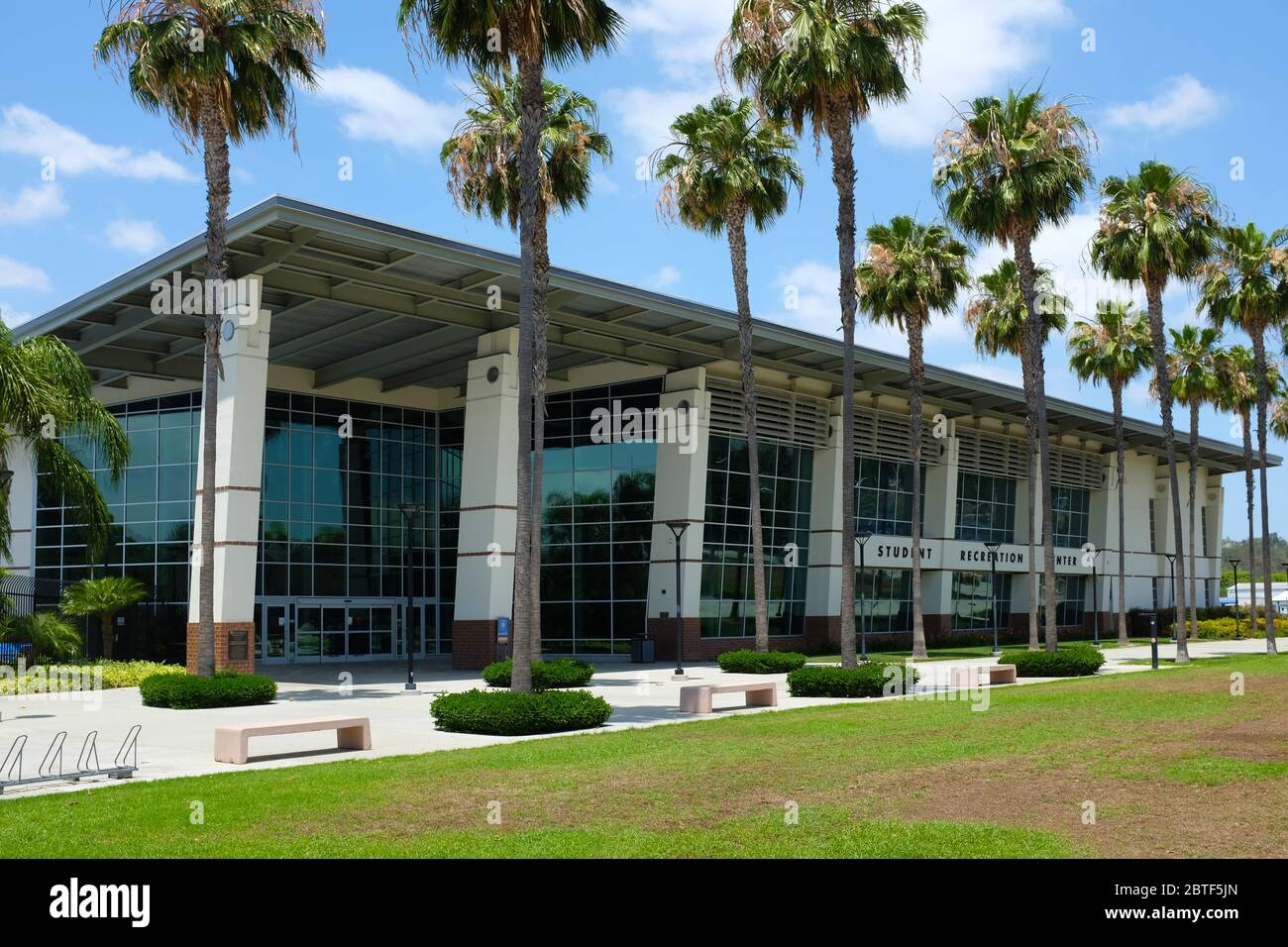 Student recreation hi-res stock photography and images - Alamy