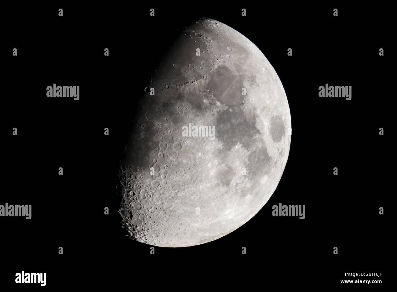 Half moon beautiful clouds hi-res stock photography and images - Alamy