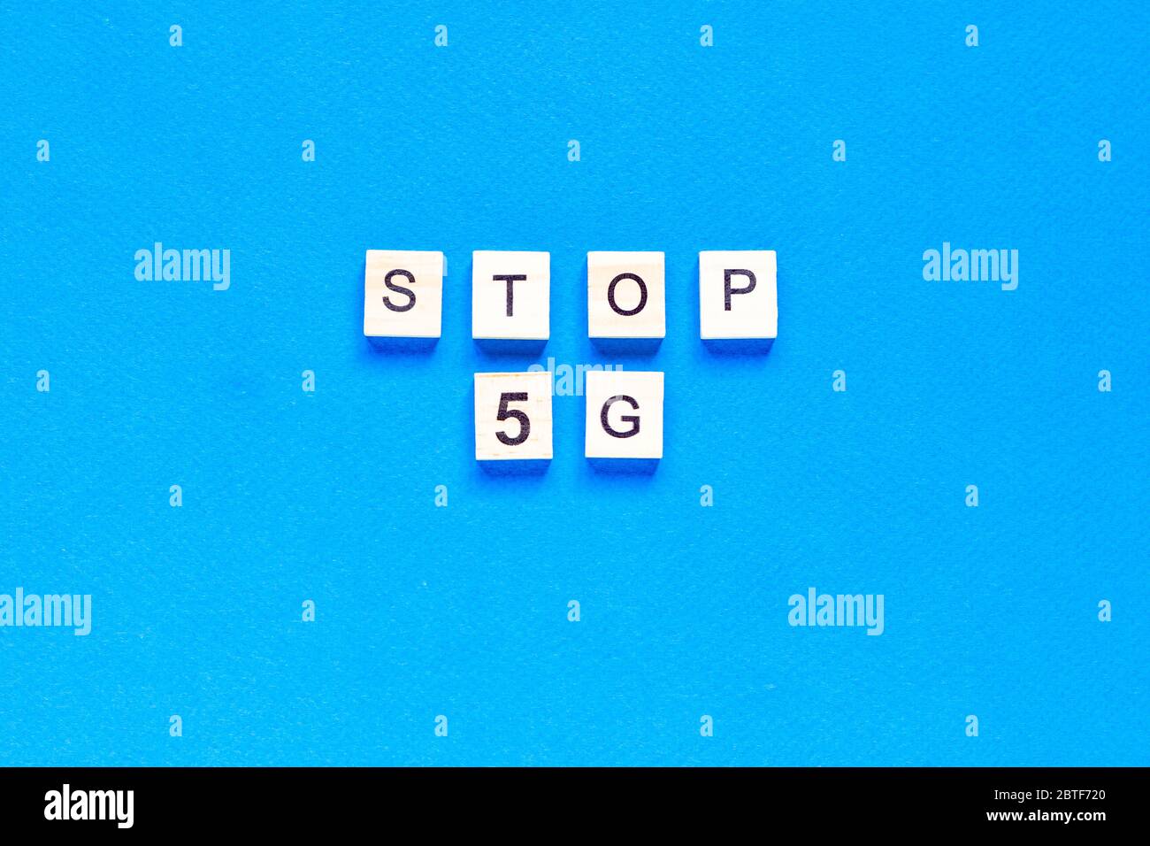 Network theory hi-res stock photography and images - Alamy