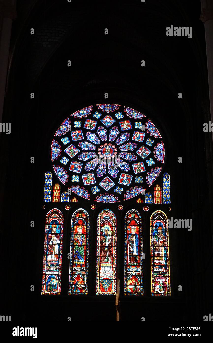 Chartres cathedral labyrinth hi-res stock photography and images - Alamy
