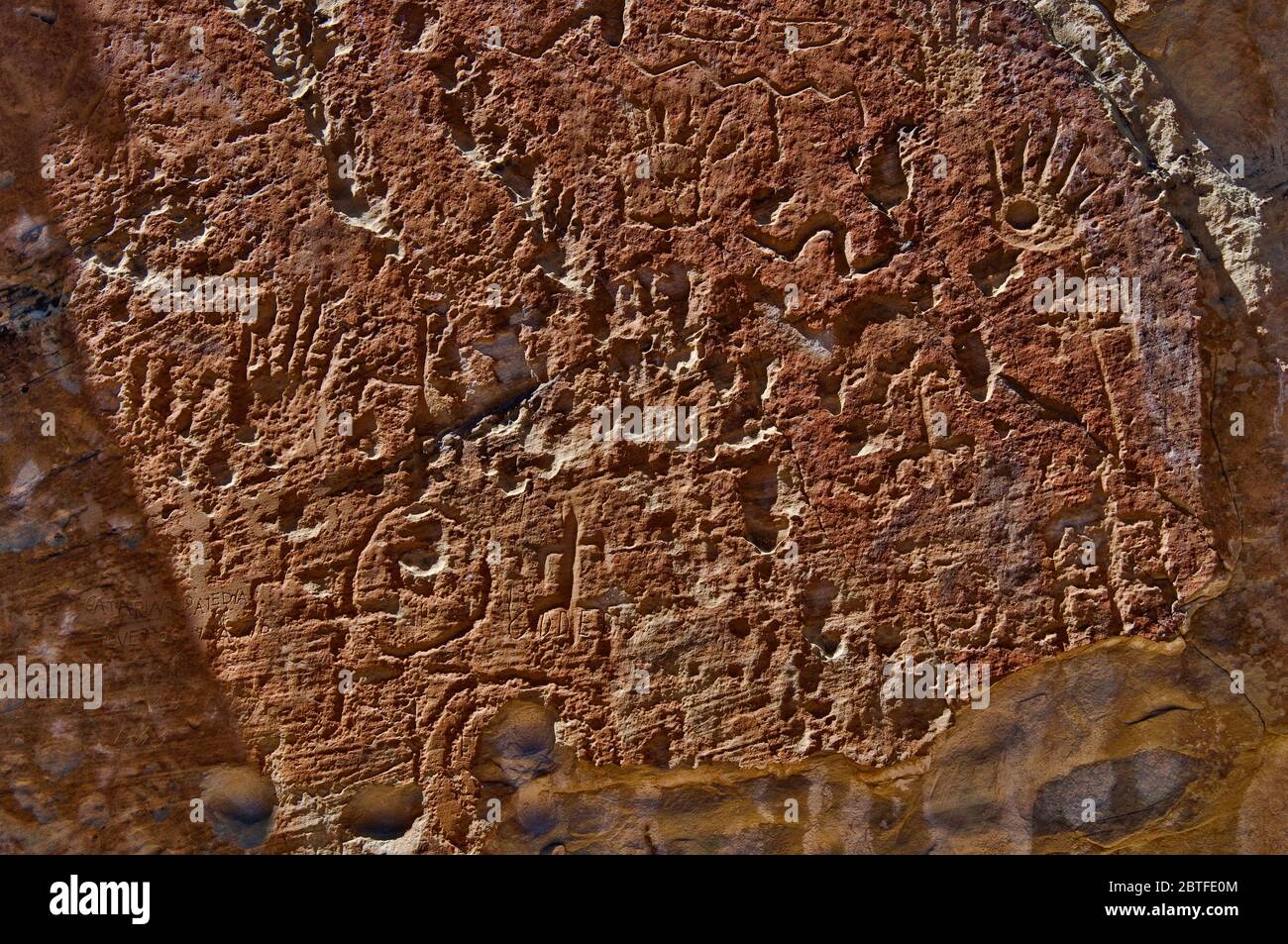 Petroglyphs at Inscription Trail, El Morro National Monument, New ...