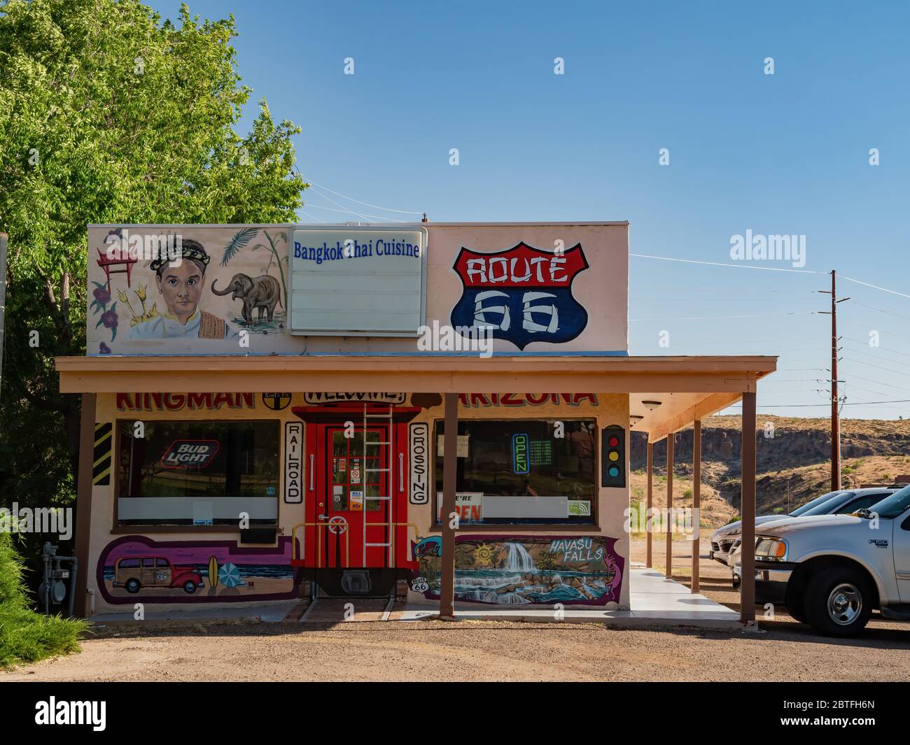 Cute store hi-res stock photography and images - Alamy