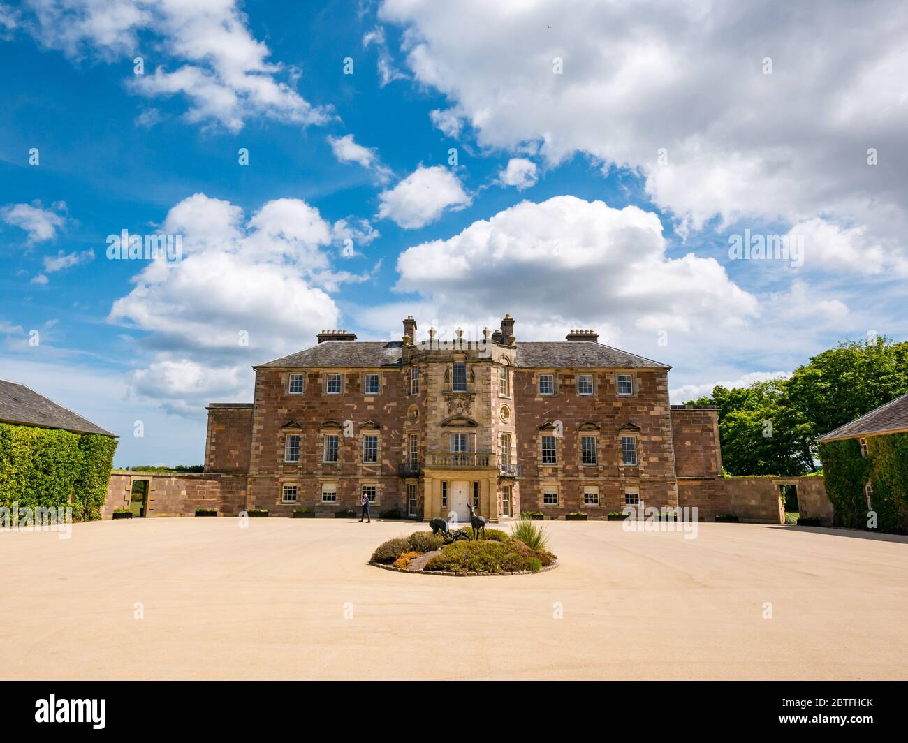 Scottish country mansion hi-res stock photography and images - Alamy