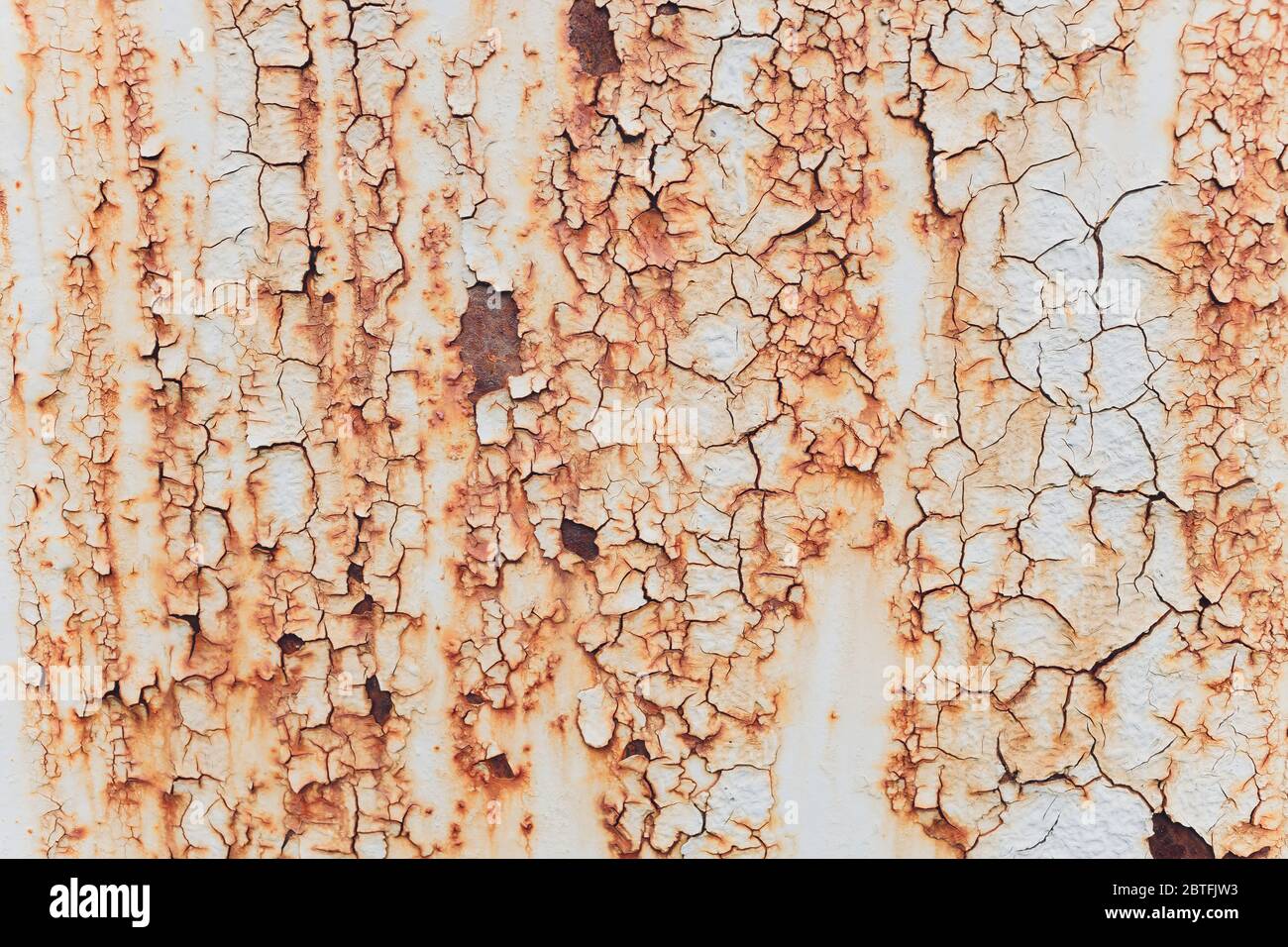 Steel walkway mats sprayed red rust.Iron surface rust Stock Photo - Alamy