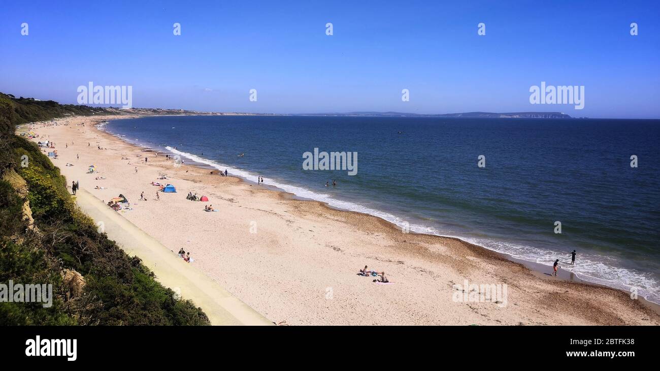 Highcliffe beach, dorset hi-res stock photography and images - Alamy