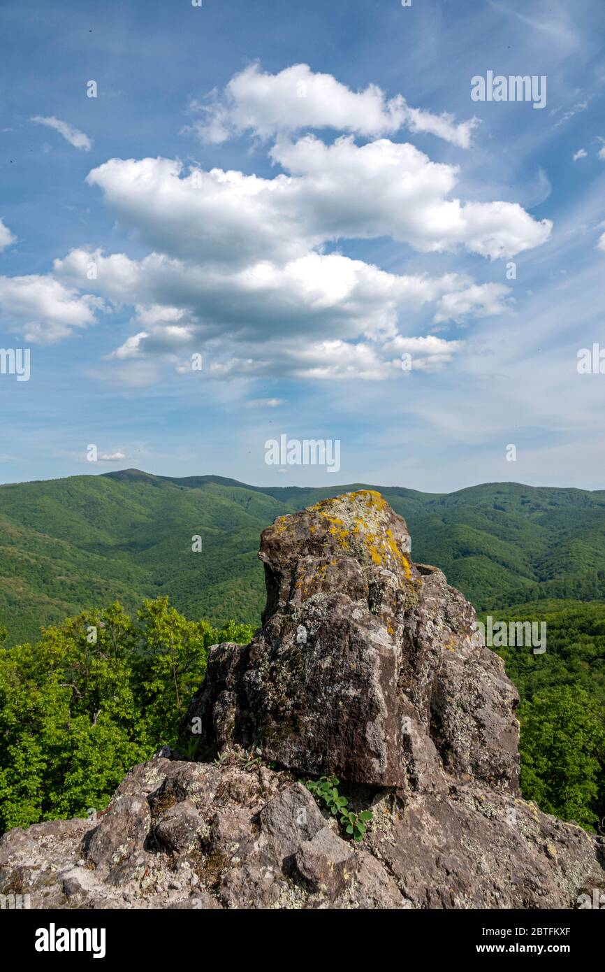 Cludy landscape hi-res stock photography and images - Alamy
