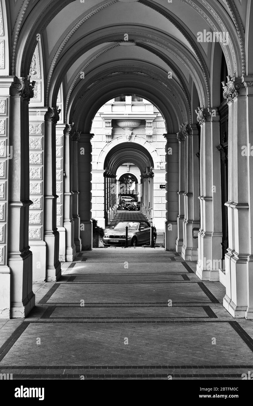 Arch in Vienna Stock Photo - Alamy