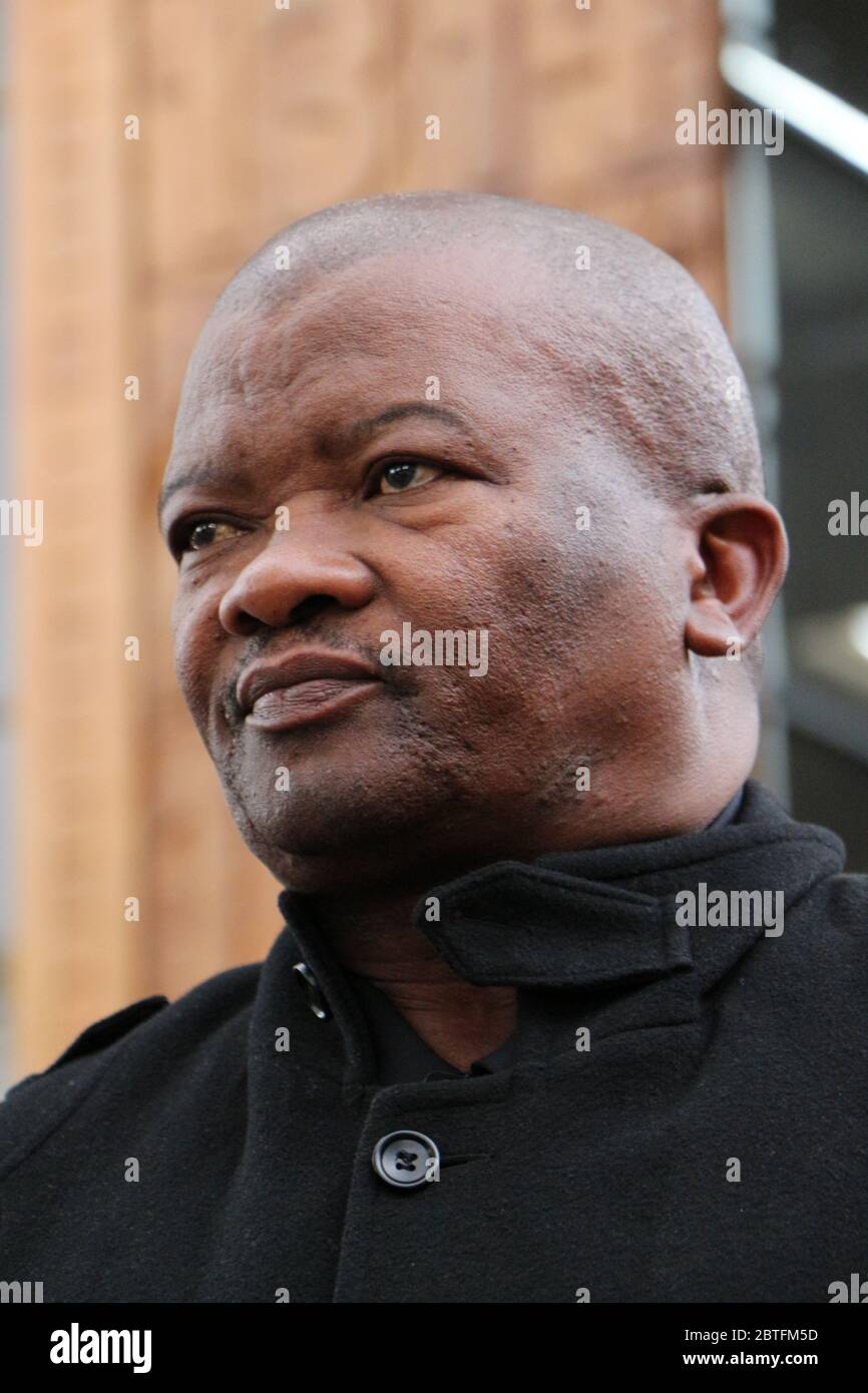 Bantu holomisa hi-res stock photography and images - Alamy