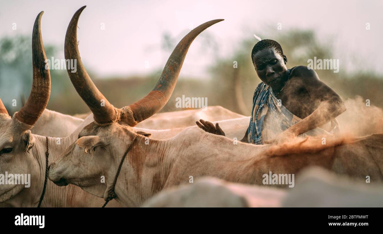 MUNDARI TRIBE, SOUTH SUDAN - MARCH 11, 2020: Man from Mundari Tribe ...