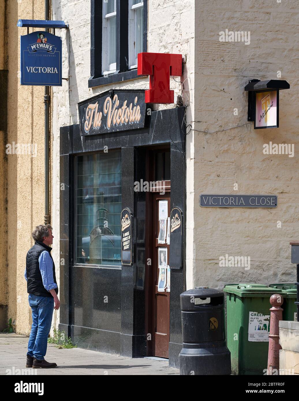 Victoria bar elgin hi-res stock photography and images - Alamy