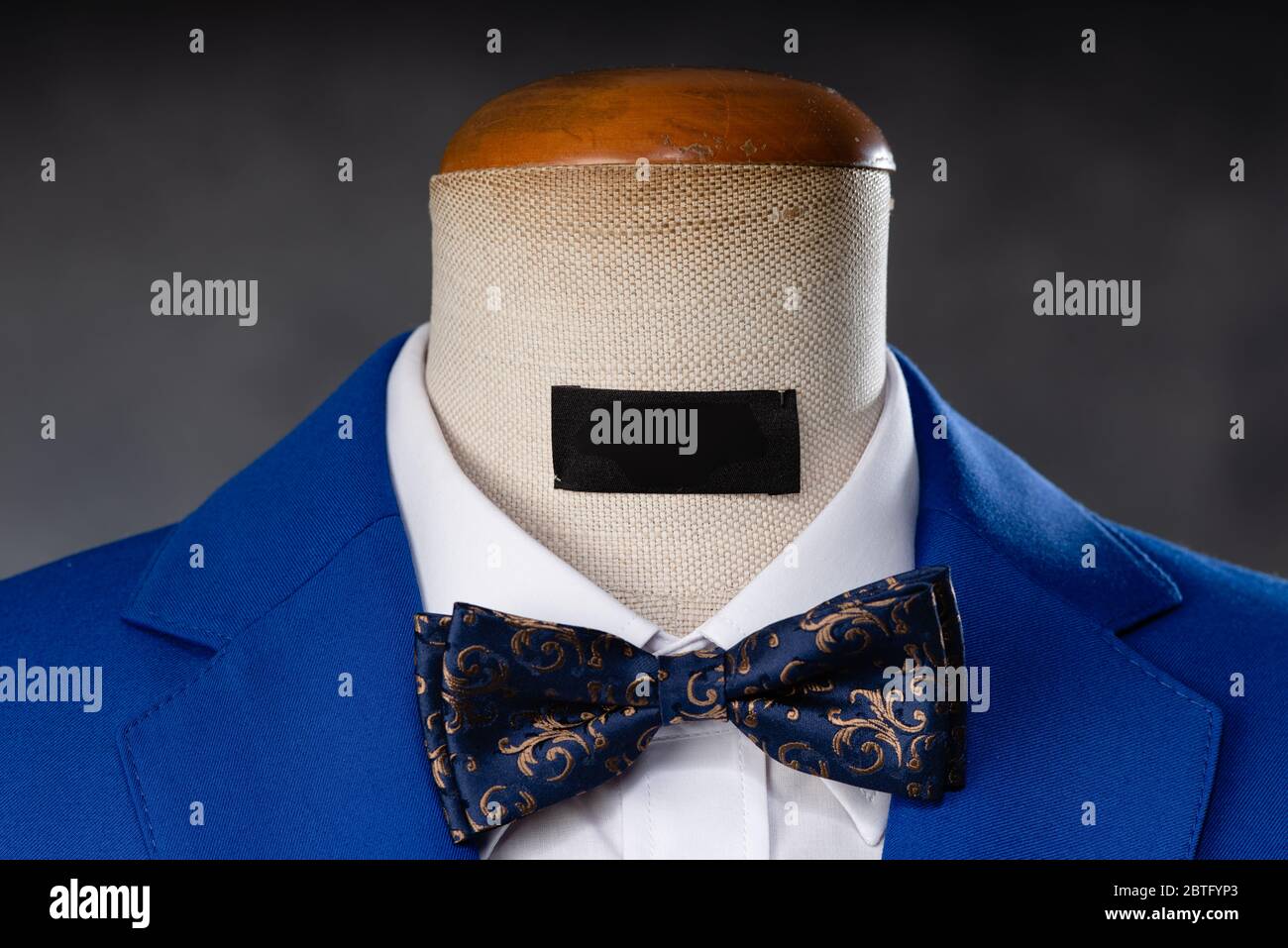 Male suit on dummy Stock Photo - Alamy