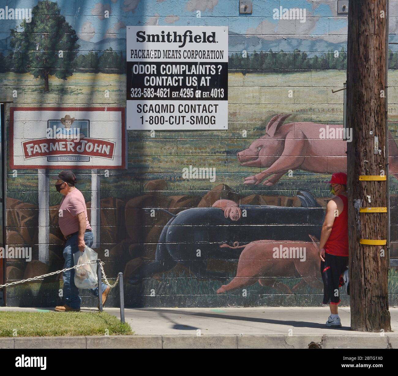 Smithfield meat processing plant hi-res stock photography and images ...