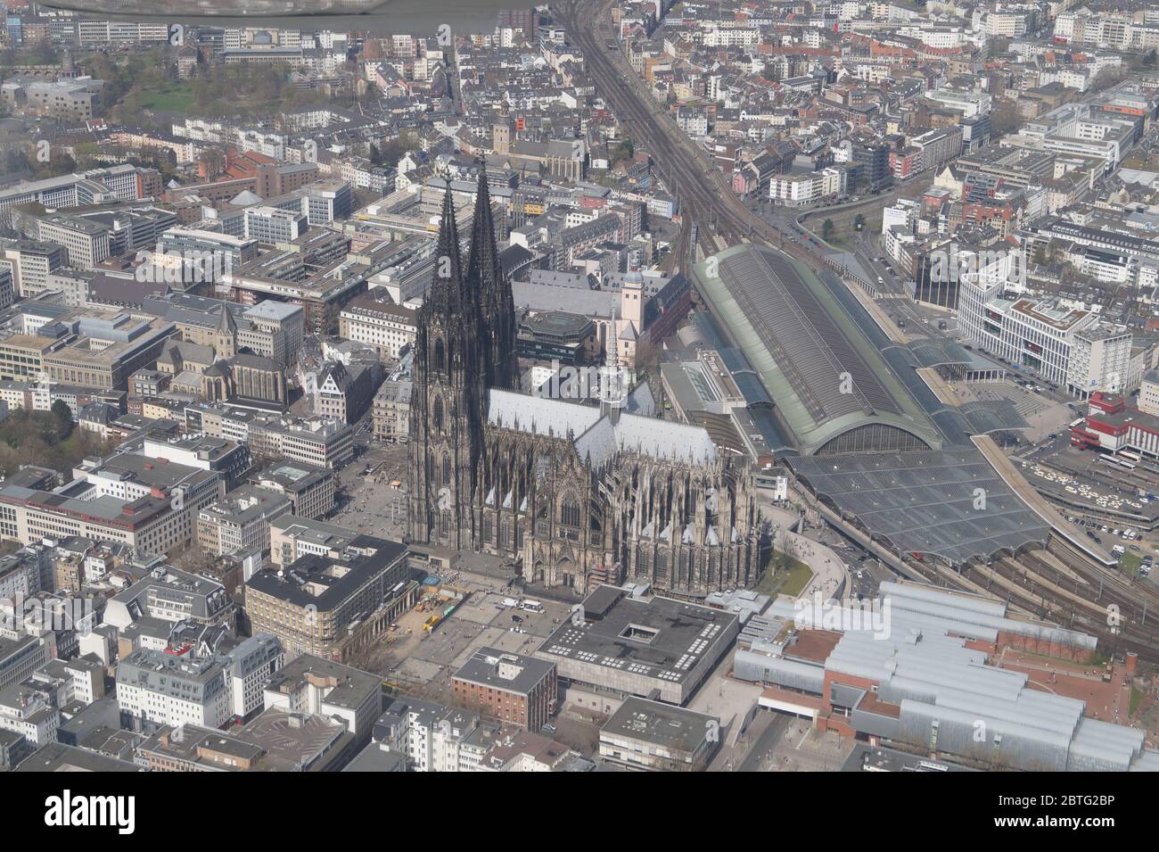 Kölner dom aerial hi-res stock photography and images - Alamy