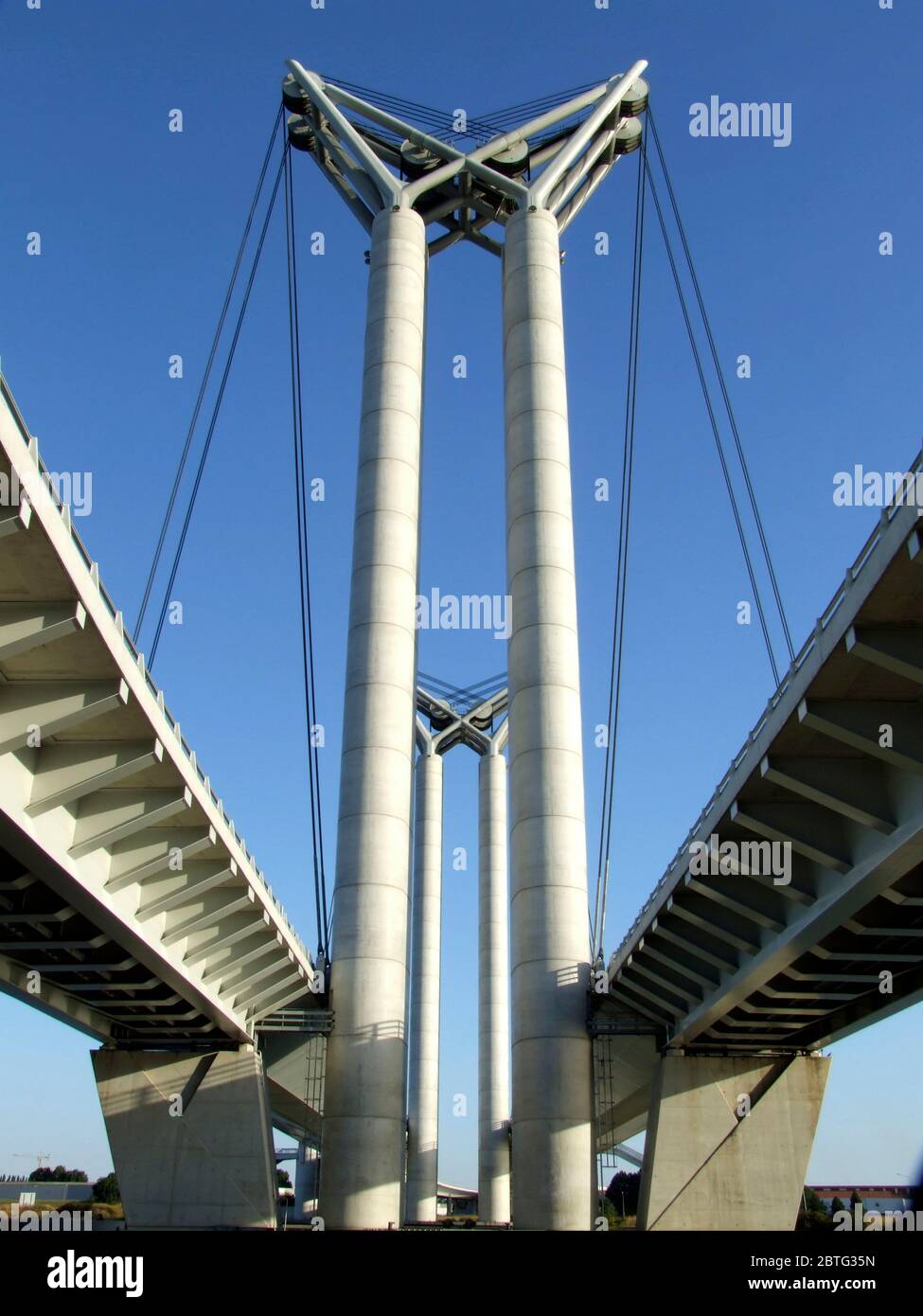 Flaubert bridge hi-res stock photography and images - Alamy