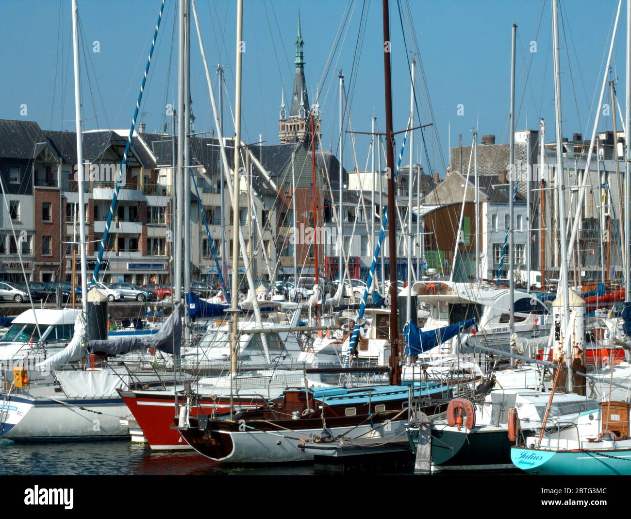 Fecamp Harbour High Resolution Stock Photography and Images - Alamy
