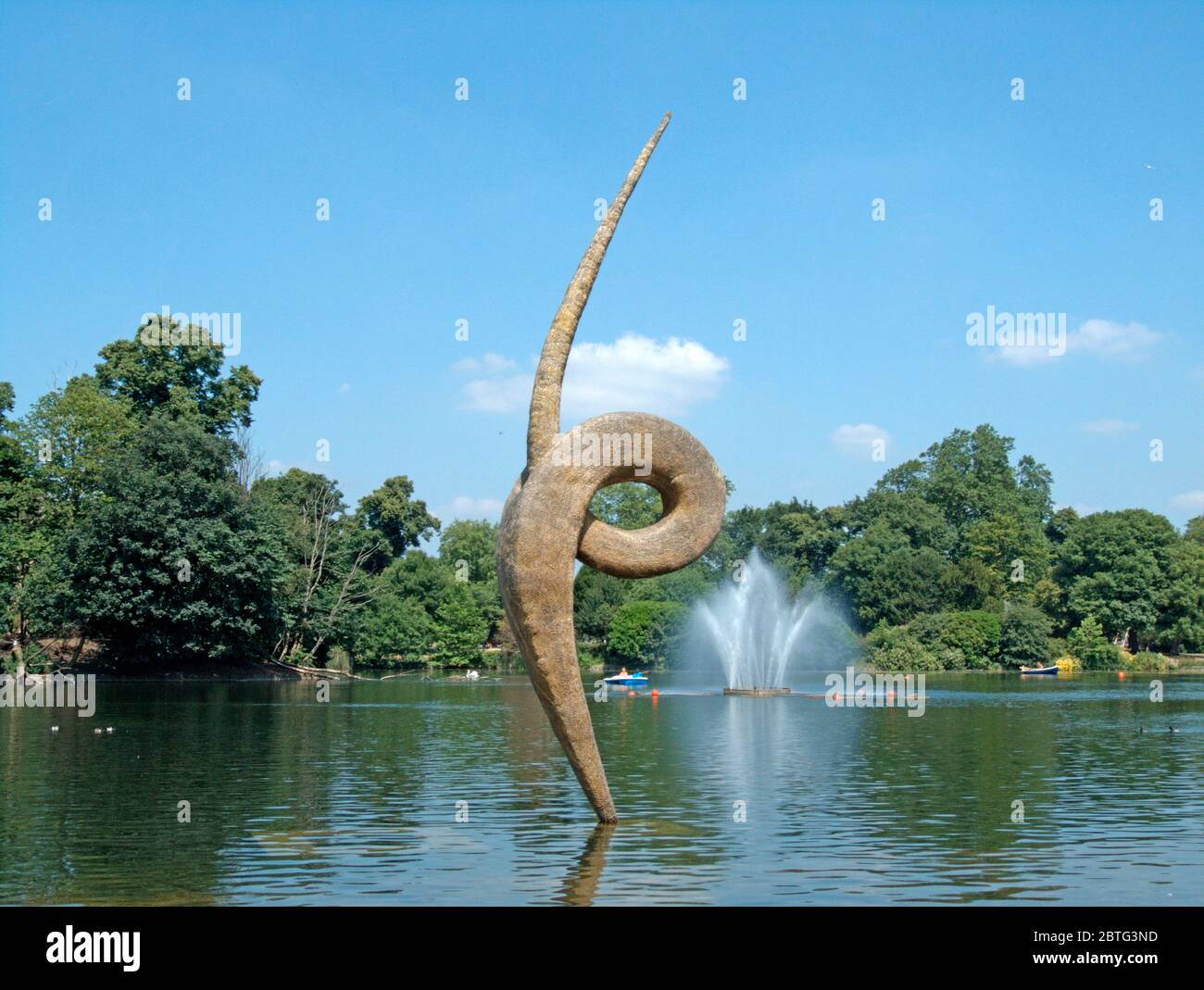 Victoria park hackney hi-res stock photography and images - Alamy