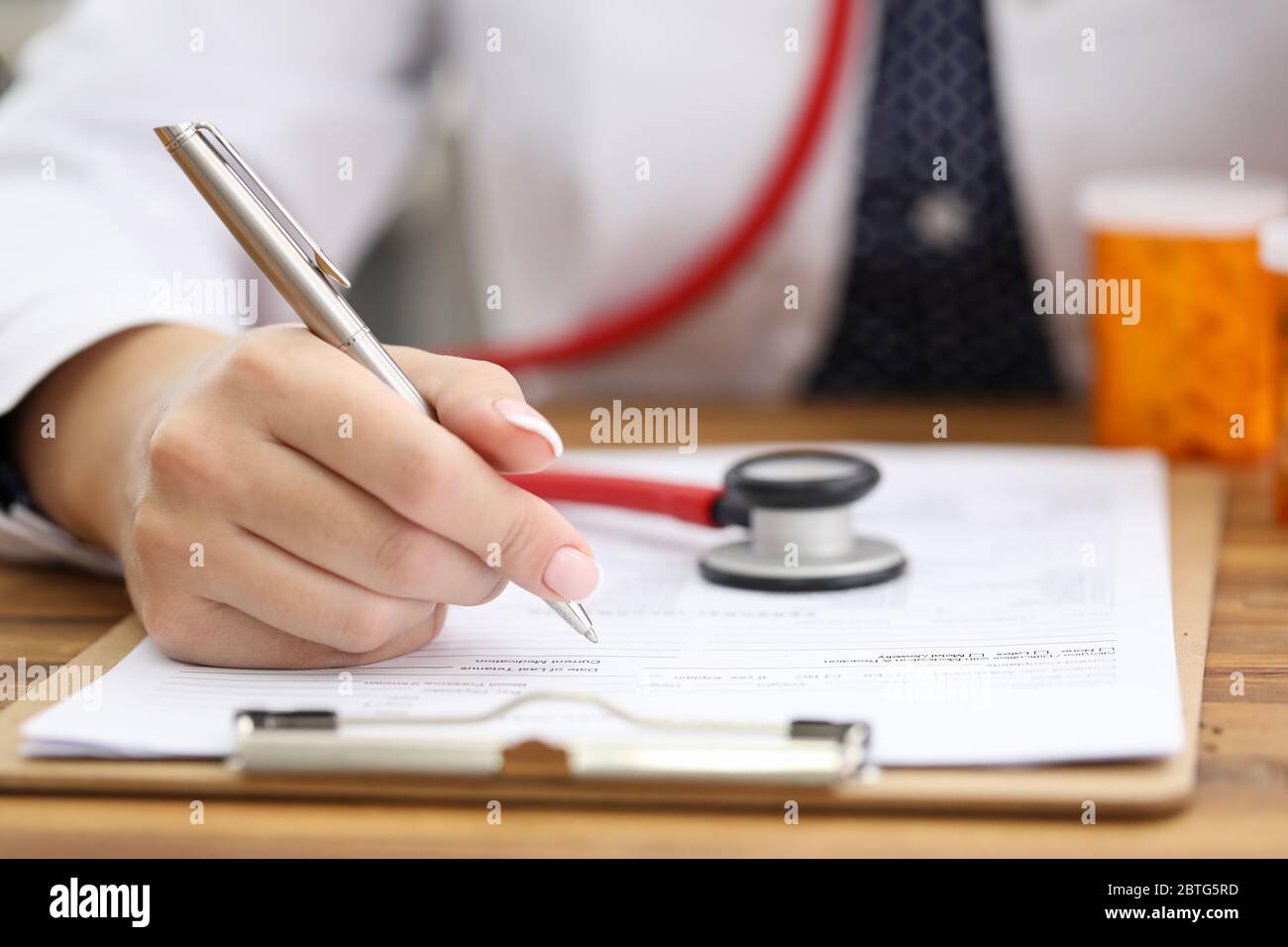 Emergency patient notes hi-res stock photography and images - Alamy