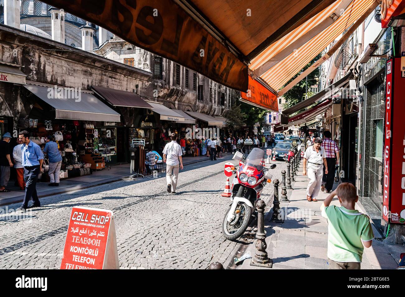 Outdoor street market turkey hi-res stock photography and images - Alamy