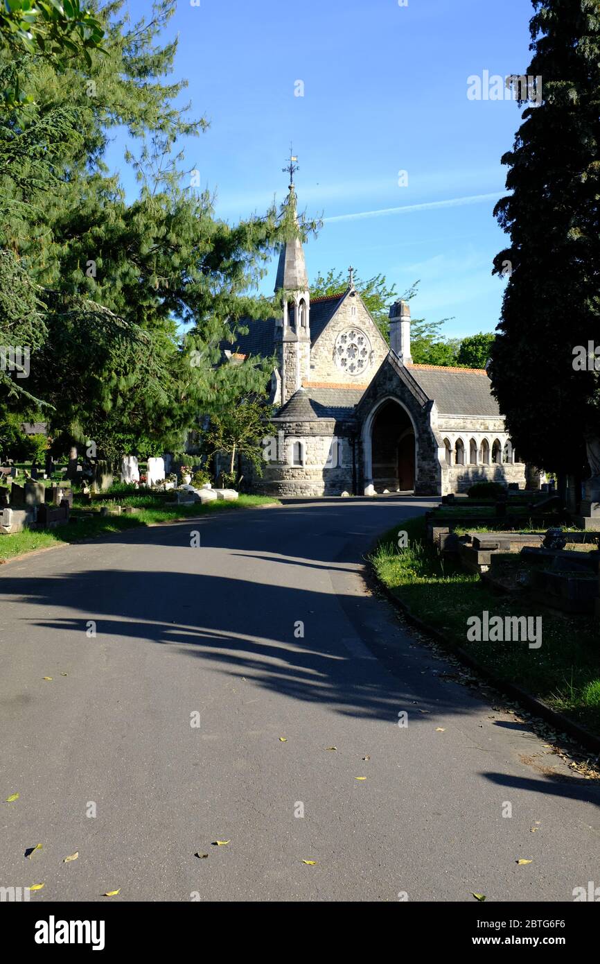Streatham cemetery hi-res stock photography and images - Alamy