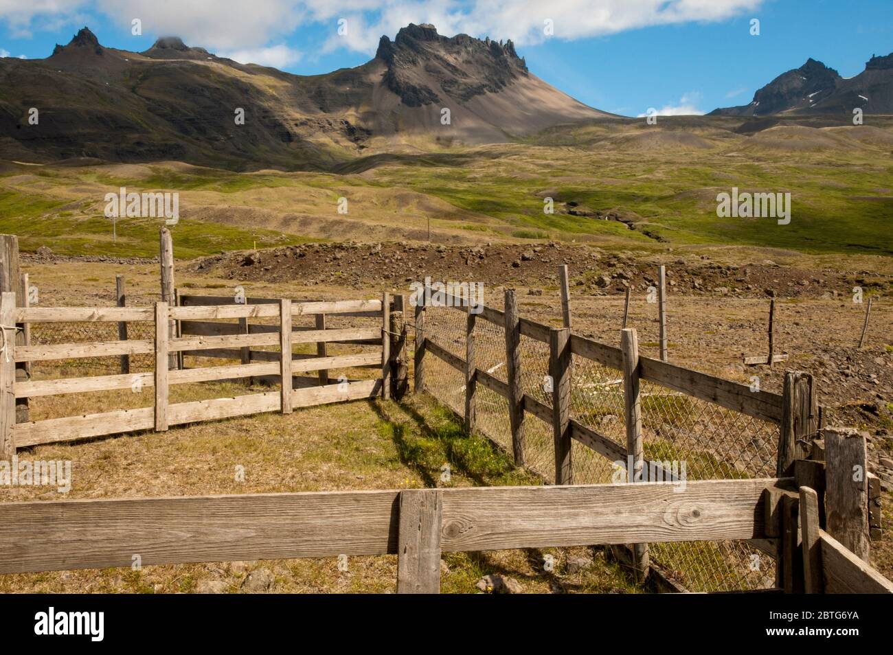 Iceland destination hi-res stock photography and images - Alamy