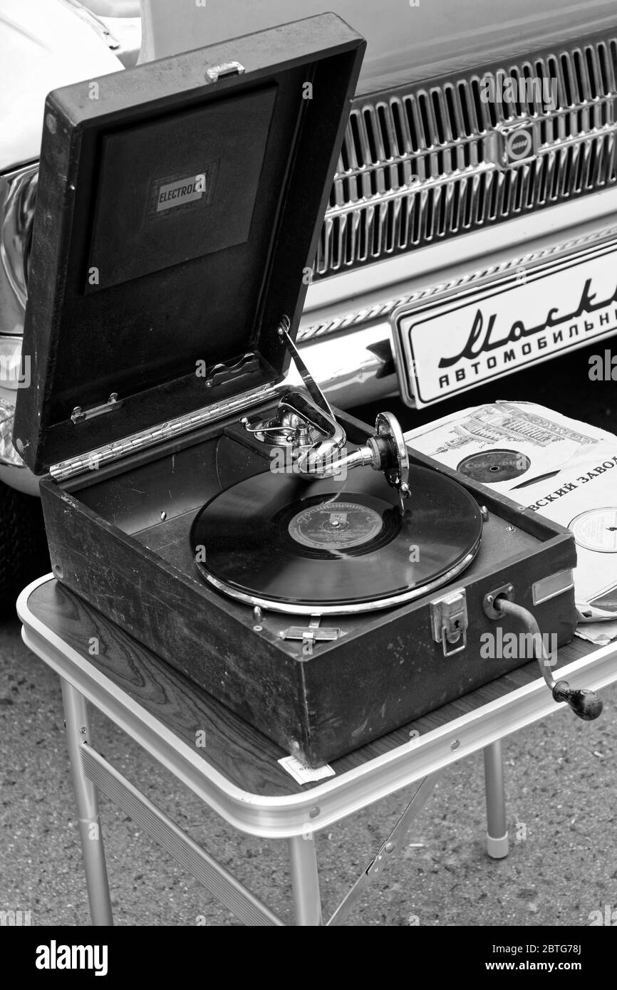 Vinyl decks record players hi-res stock photography and images - Alamy