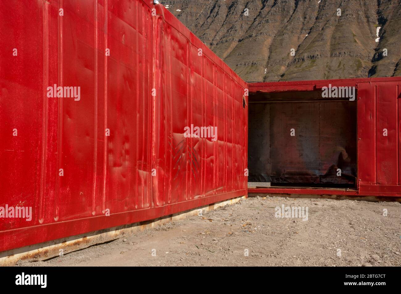 red container at harbor Stock Photo - Alamy
