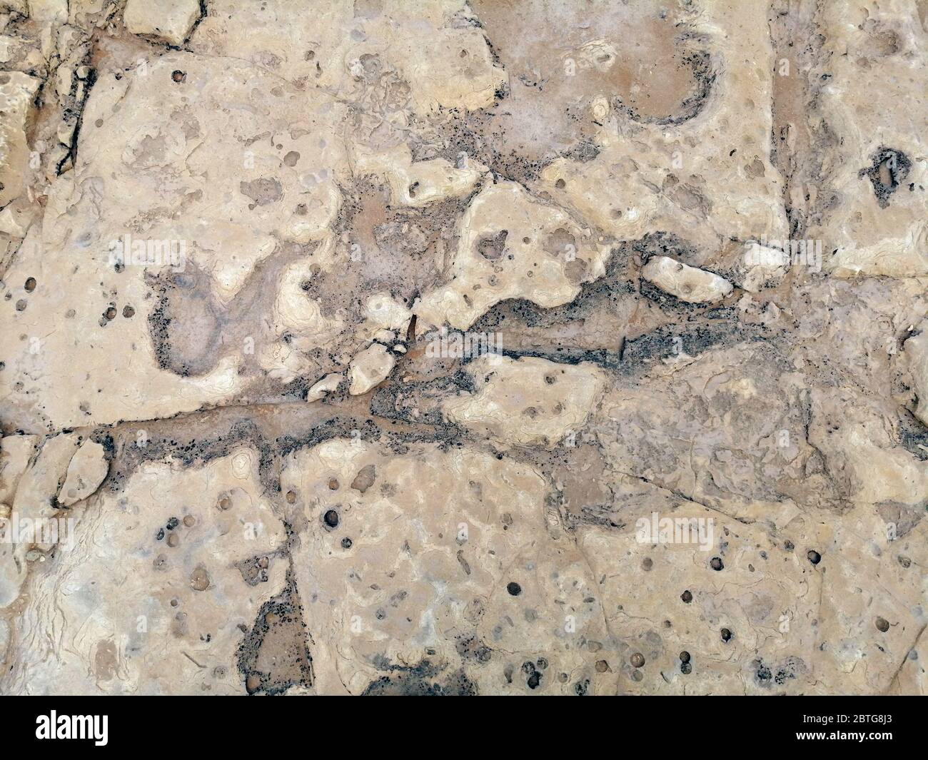 Halftone pattern hi-res stock photography and images - Alamy