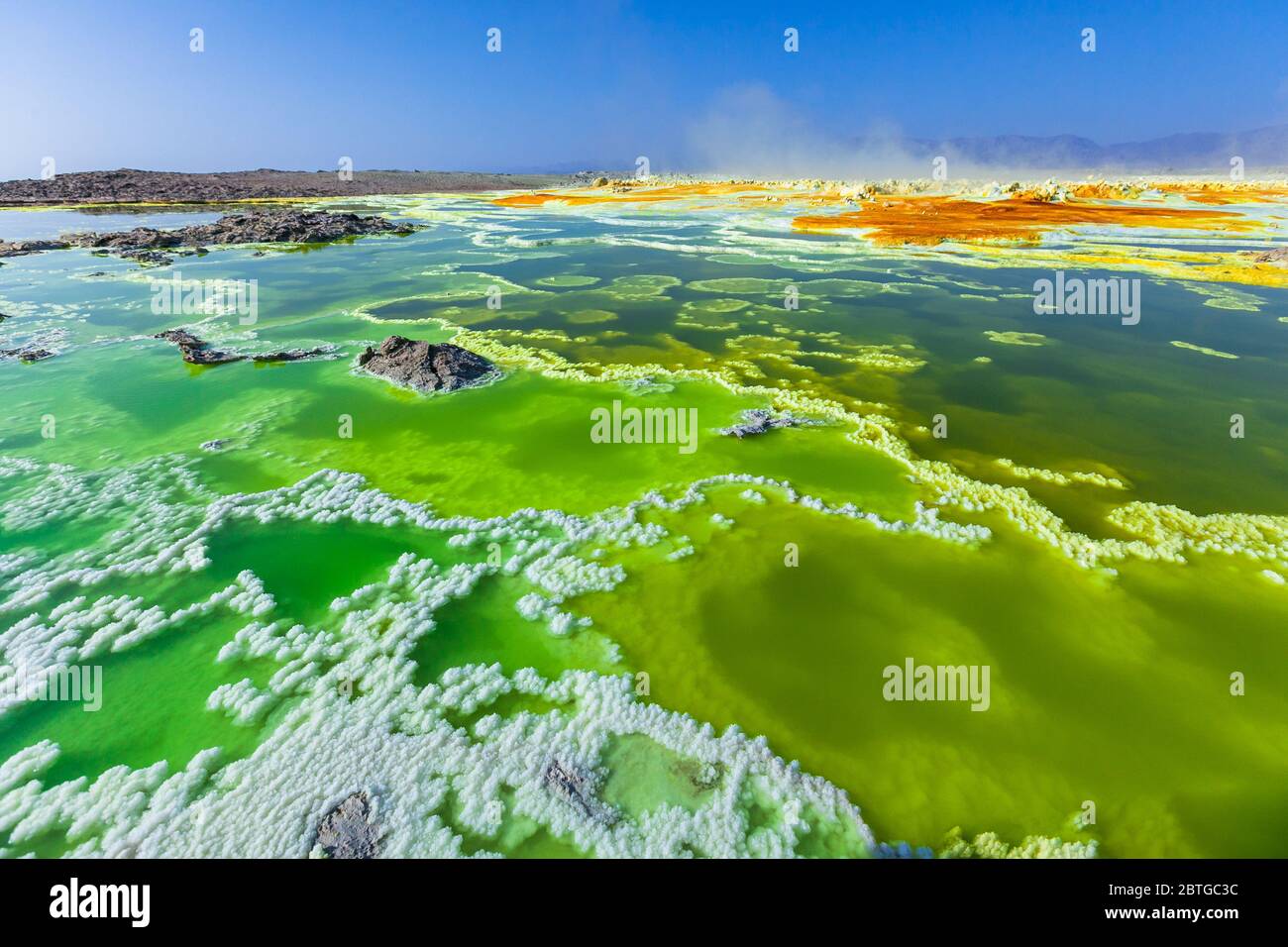 Sulfuric acid lake hi-res stock photography and images - Alamy
