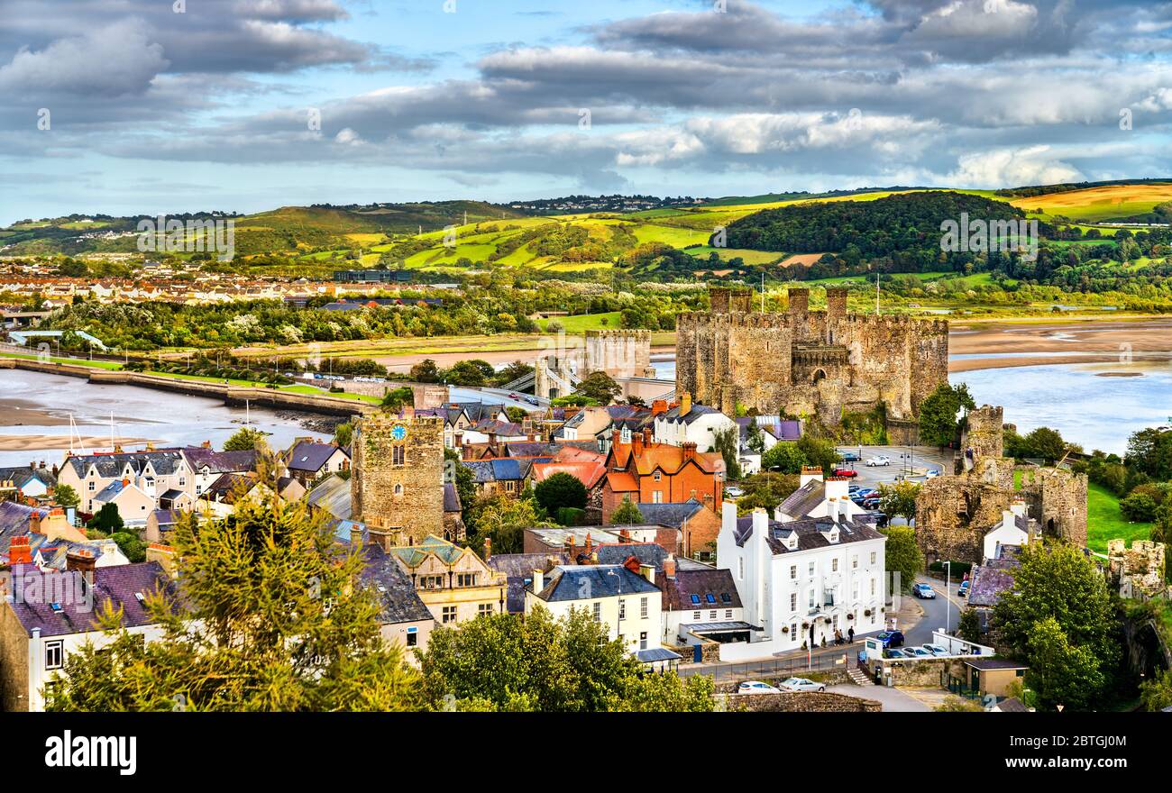 Conwy castle aerial hi-res stock photography and images - Alamy