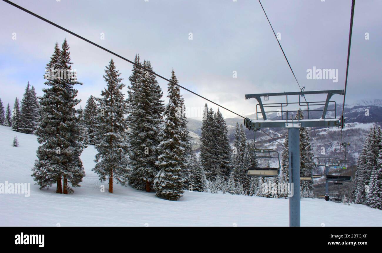 Frozen ski lift on hi-res stock photography and images - Alamy
