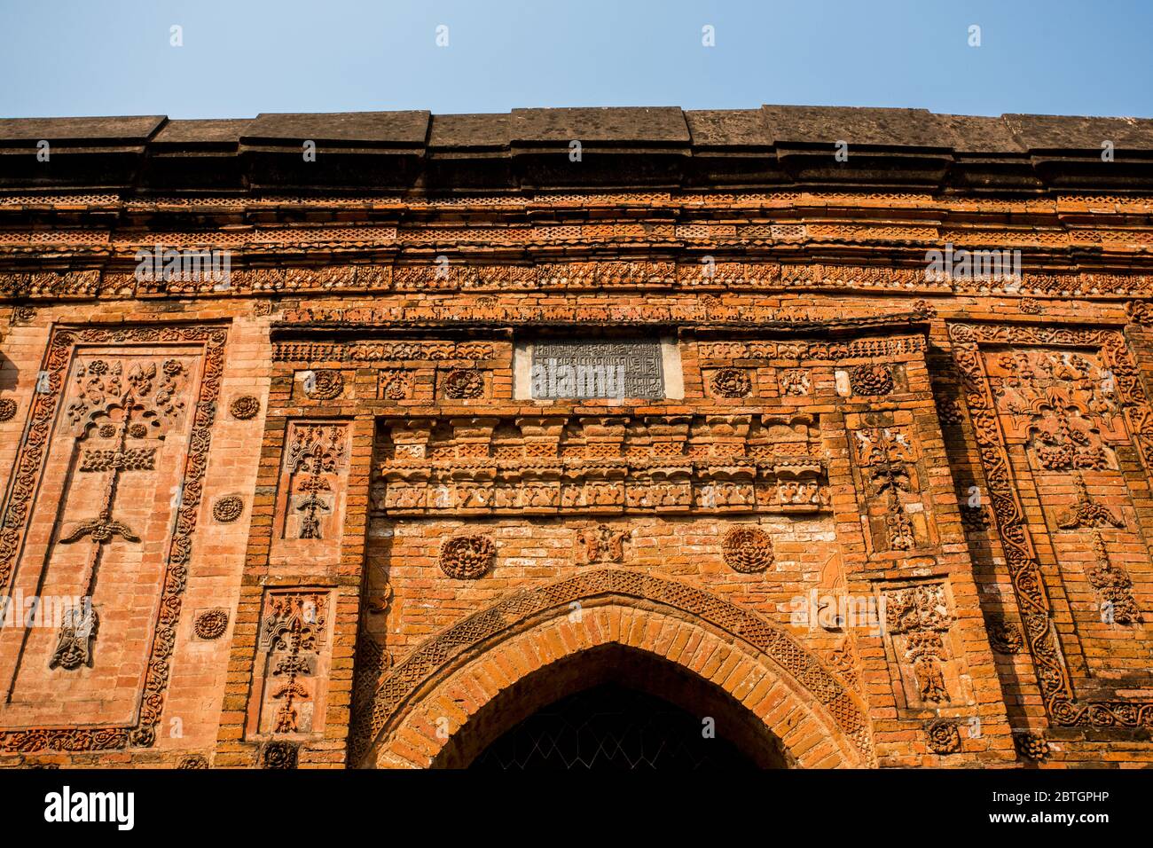 Spectacular water droplets on flowers and leaves Stock Photo - Alamy
