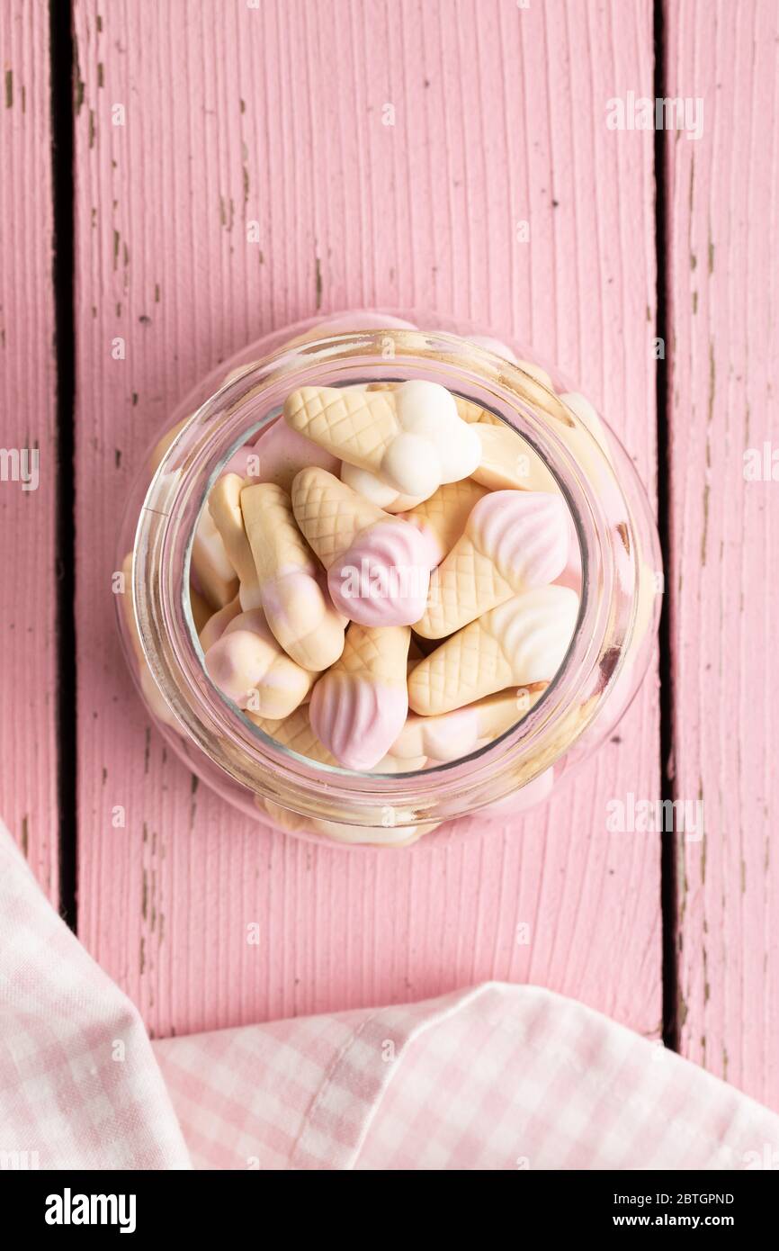 Pink candy jar hi-res stock photography and images - Alamy