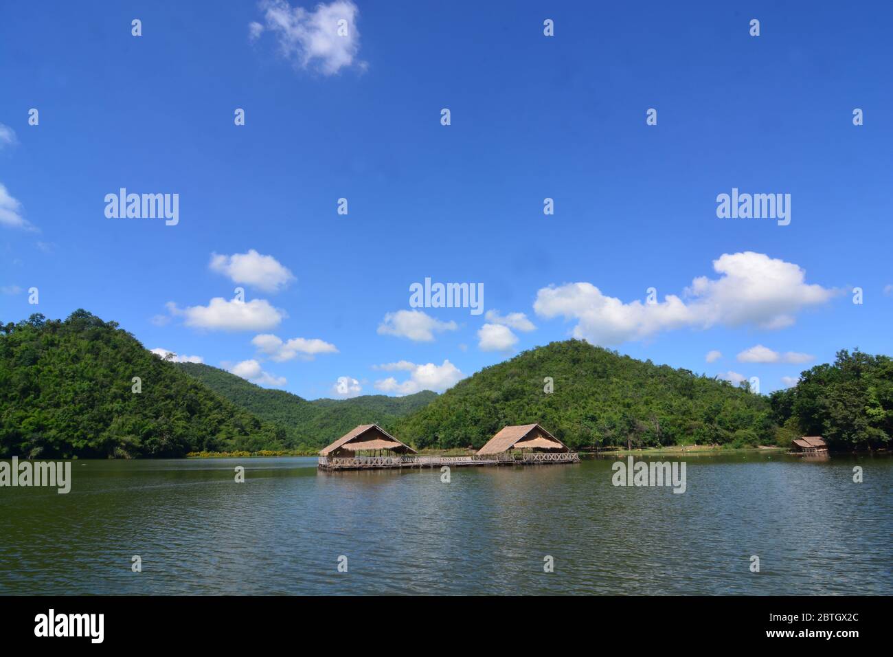 Ang Kep Nam Khao Wong have old traditional house in the lake of khao ...