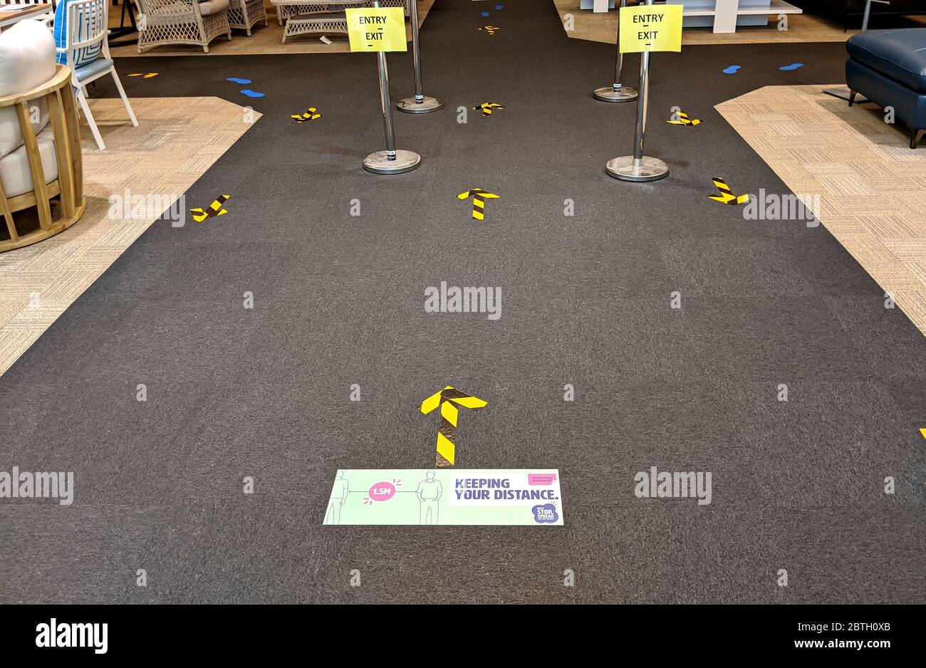 Fixed distance hi-res stock photography and images - Alamy