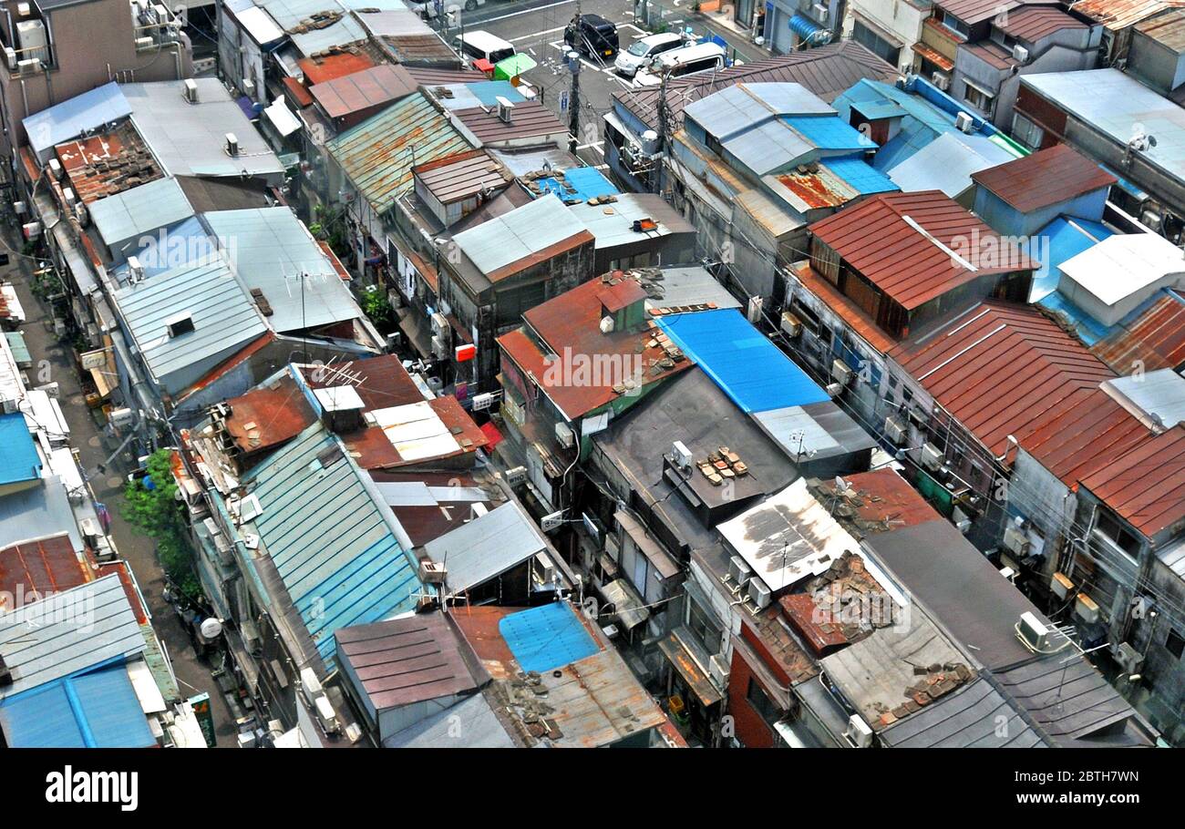 aerial view on Golden Gai pubs, Shinjuku, Tokyo, Japan Stock Photo - Alamy